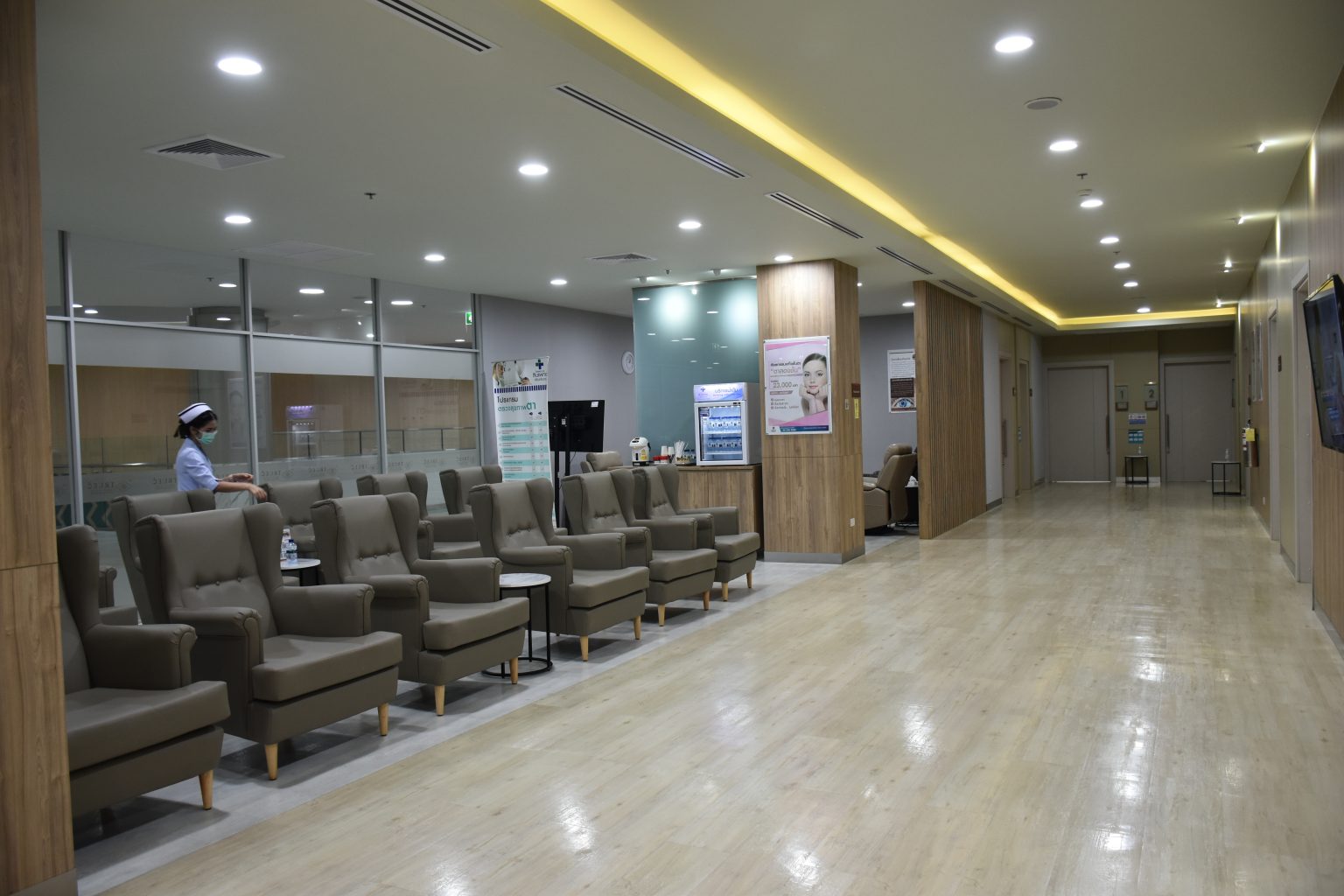 TRUE C สถาบันจอตาและม่านตาอักเสบ | โรงพยาบาลสินแพทย์ ศรีนครินทร์